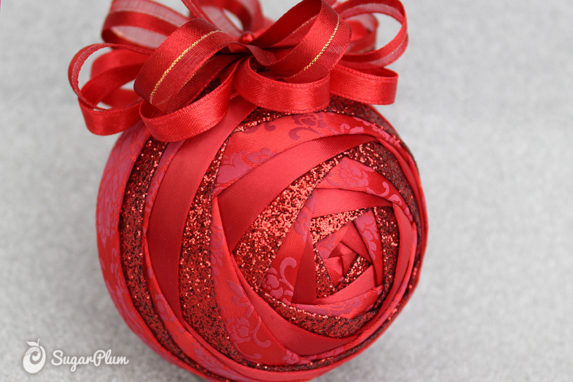 Rosebud Pattern eBook & Video Tutorial – The Ornament Girl's Market