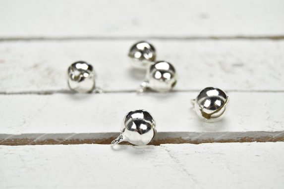 Shiny Silver Jingle Bells – 5 Count – The Ornament Girl's Market