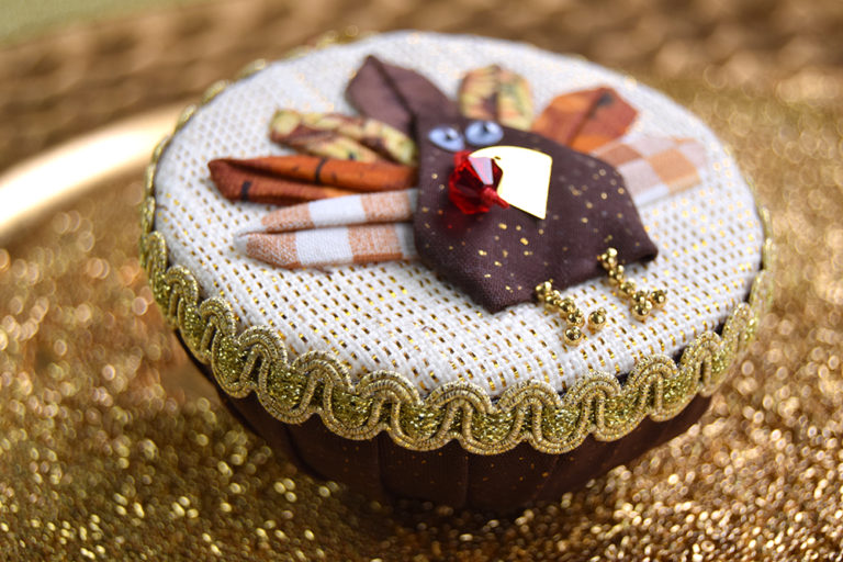 Tom Pattern eBook & Video Tutorial – The Ornament Girl's Market