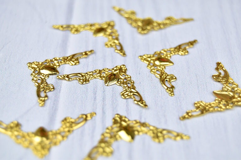 Filigree Corner Embellishment – Gold – Set of 8 – The Ornament Girl's ...